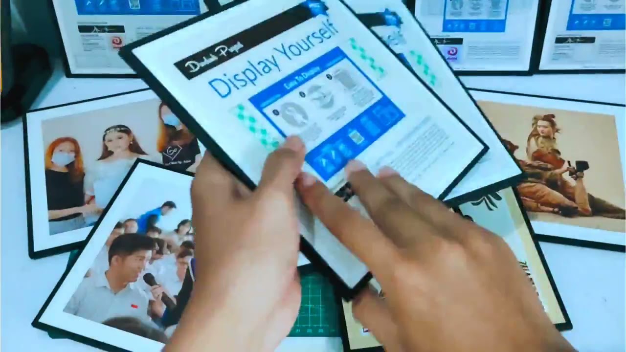 Cetak foto + exclusive bingkai foto (frame tanpa paku tinggal tempel)