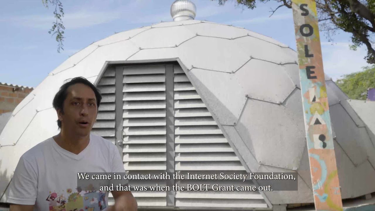 SOLE Lab: Internet for collective learning in a Colombian indigenous community