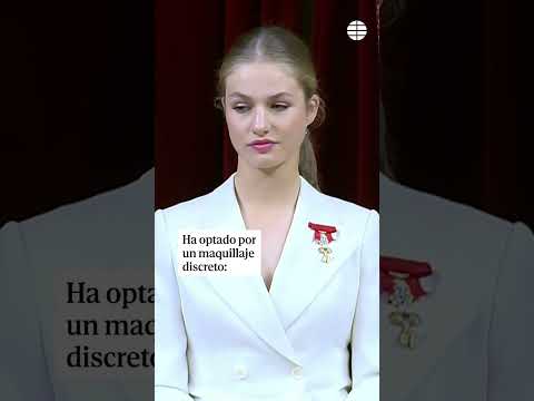 Los significados del traje blanco de la Princesa Leonor #leonor #moda #constitución #casareal