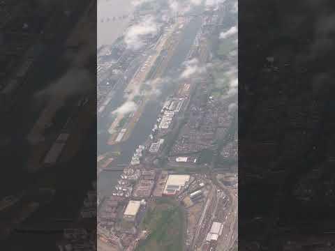 Flying over London city Airport from SQ plane Lovely views