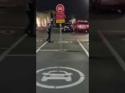 Grocery courtesy clerk dancing caught on video