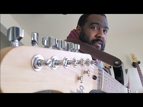 Rogue Rocketeer RR100 - ranked #803 in Solid Body Electric Guitars ...