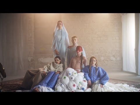 In praise of difference: Budding French fashion designers unveil collection and film • FRANCE 24