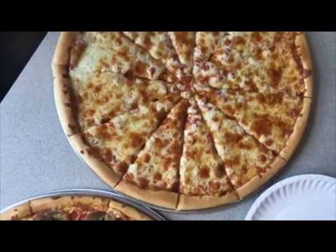 Best Of Mass Pizza: Judges make the first stop at Teresa’s Pizza in Millbury