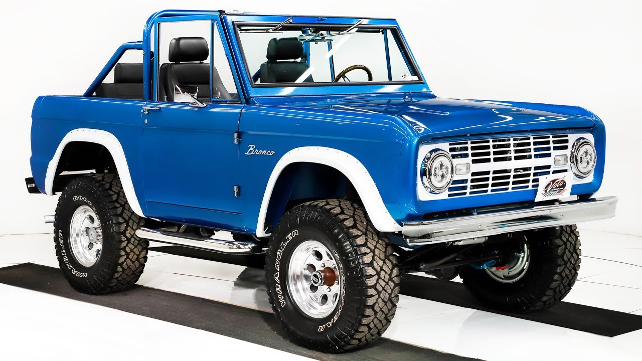 1966 Ford Bronco Custom for sale at Volo Auto Museum (V21727)