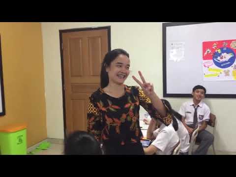 Video mengajar asking and giving opinion