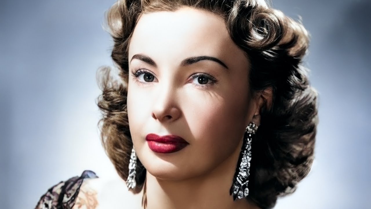 Audrey Meadows: Rare Photos & Untold Life Story