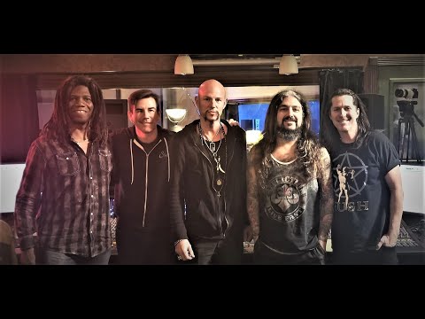 Pan Rocks Steel Drum Orchestra + @MikePortnoy Cover Rush’s “Spirit of ...