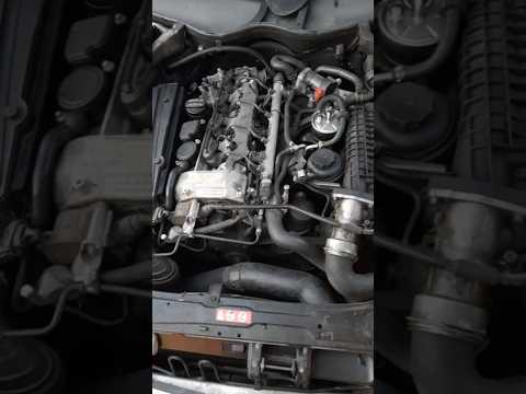 Mercedes Benz w203 C220 CDI 2005 smooth engine running sound idle 140.000km