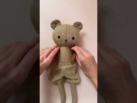 Teddy bear sewing pattern #sewingpattern #handmadedoll #teddybear #sewing #sewingtutorial