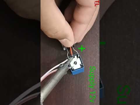 How to make a LED flasher using relay