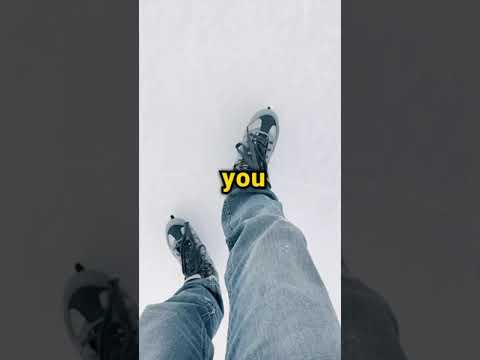 I LEARNED HOW TO ICE SKATE IN 28 SECONDS