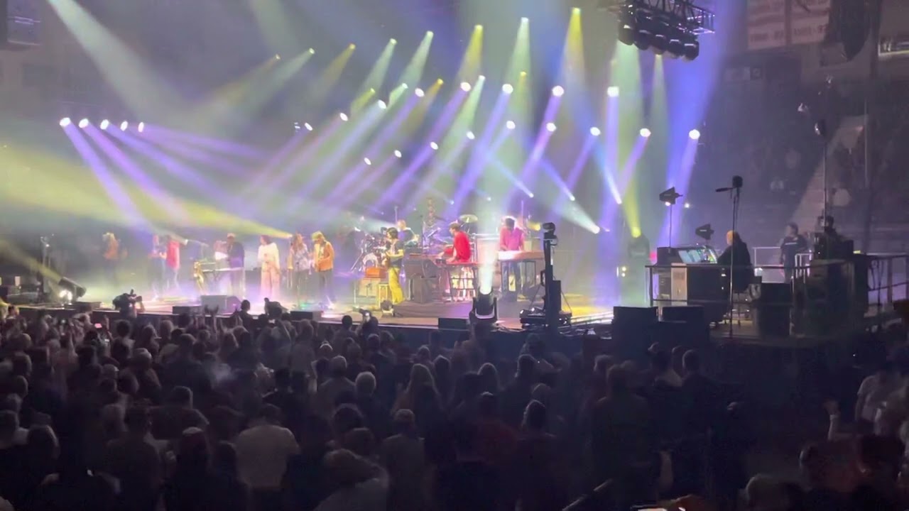 TABoose Tour Arrives in Glens Falls at Cool Insuring Arena