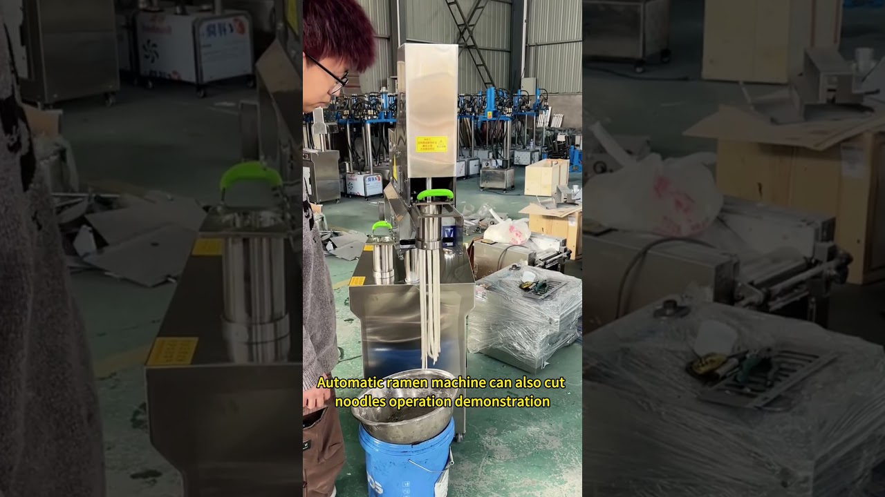 Automatic ramen machine can also cut noodles operation demonstration