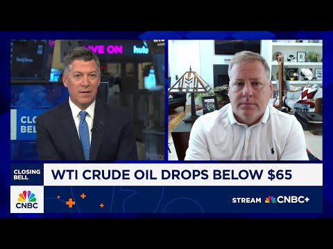 Dangerous to make a broader tech call, need to go into industry groups: Renaissance Macro's deGraaf