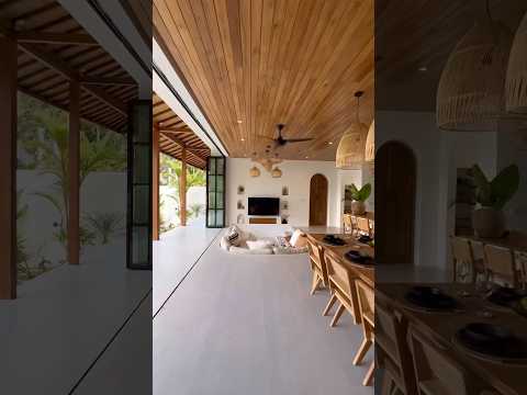 Mind-Blowing Fusion: Witness the Captivating Blend of Boho and Modern Japanese Styles! π΄ #bali