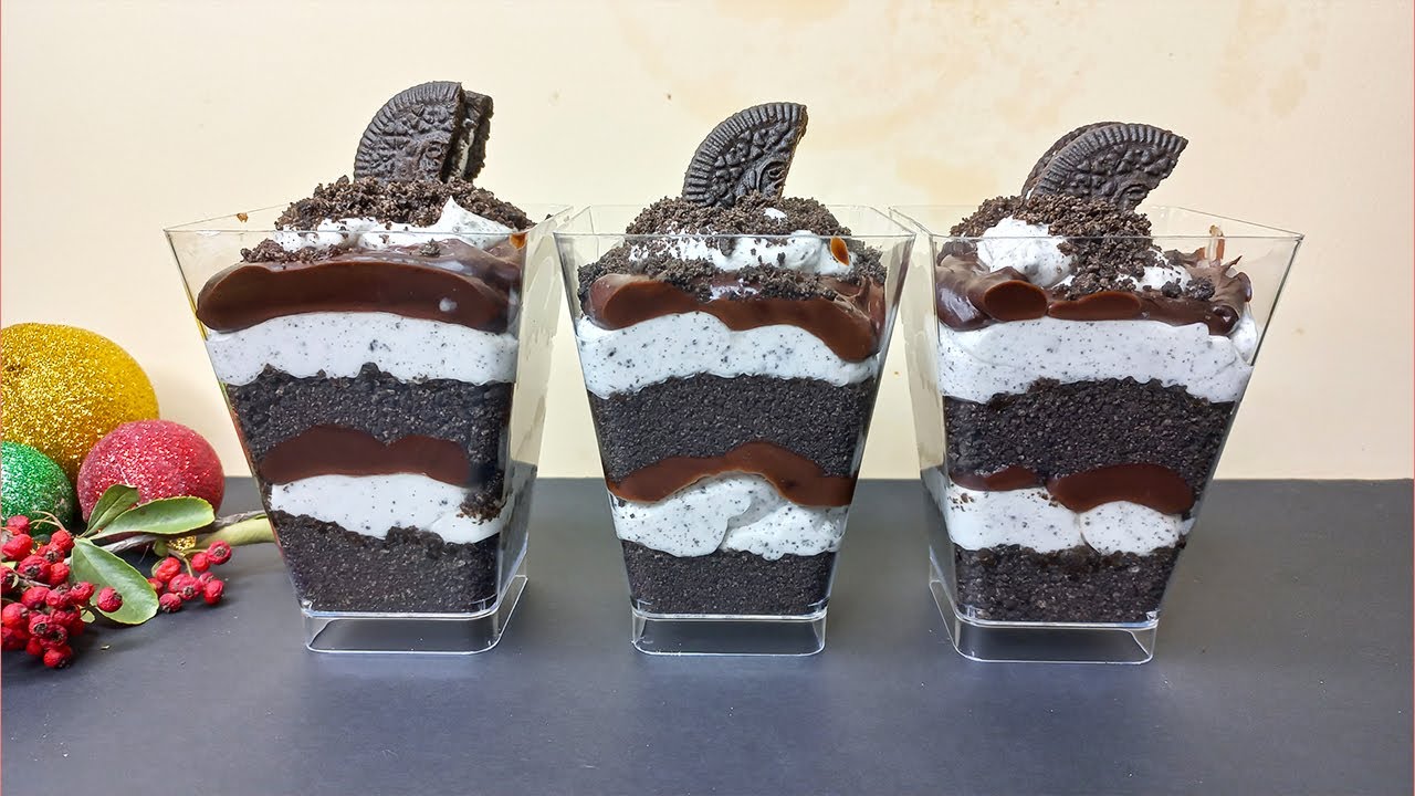OREO dessert cup: no bake Oreo cheesecake