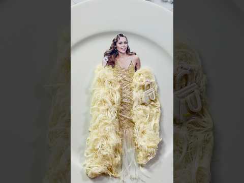 Miley Cyrus Wears Candy Schiaparelli?! | Fashion Meets Food Art ππ