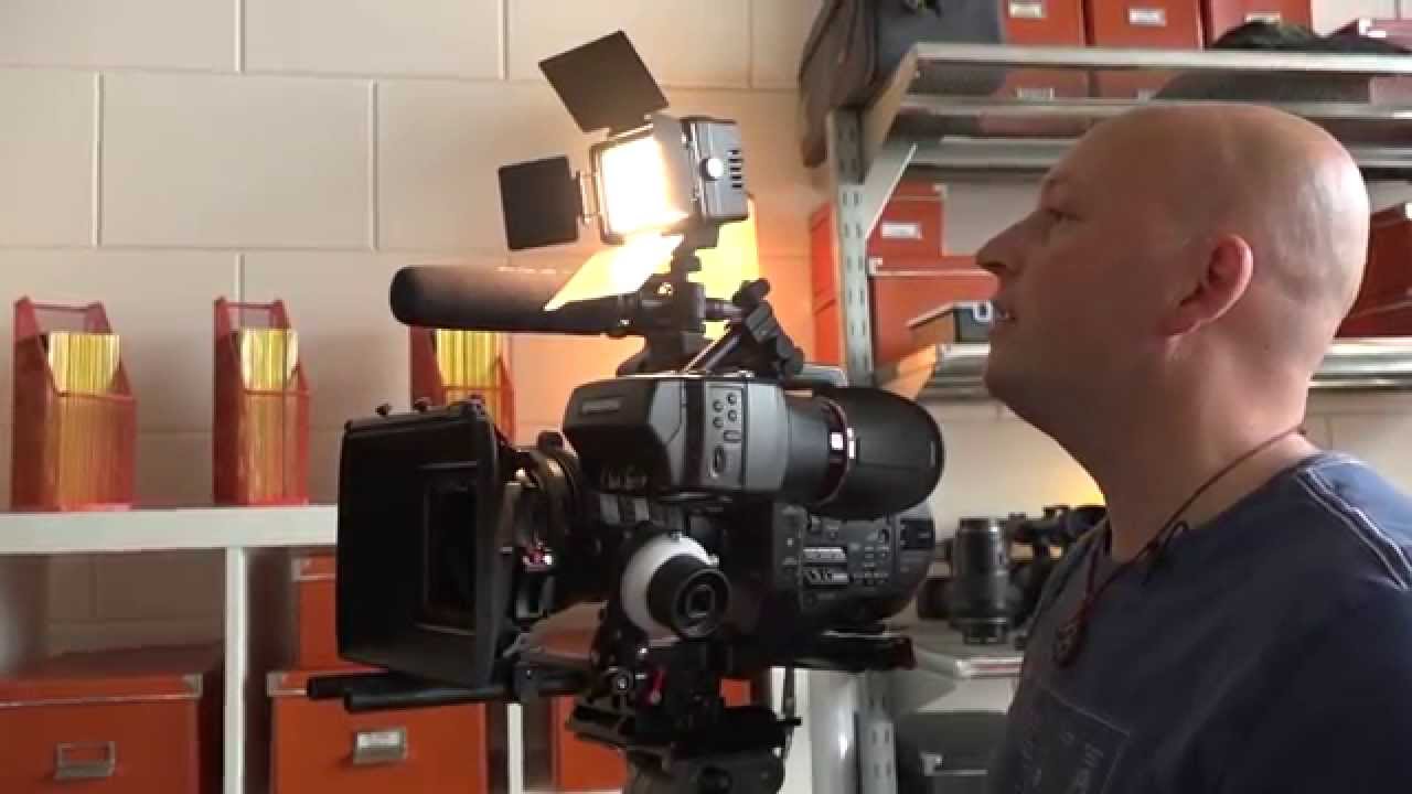 Alphatron TriStar 4 On-Camera Bi-Color LED Light - Kamera Express