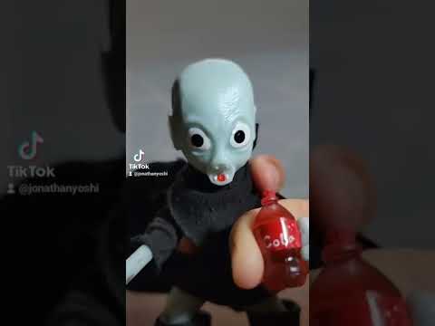 Rica cola #marciano #trent #parati #ramdom #cocacola #cola #bebida #guapo #viral #alien