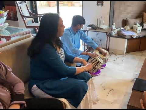 Mai Mangal Deep Jalau - Bhajan / Anup Jalota Ji & Aditya Pande