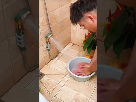 Vacuum shower holder best home gadget link ⬇️ #shorts #ytshorts #short