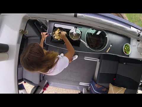 Webasto CookTop X100 in the Trakka Trakkadu with nutritionist Lauren Willmot making lunch