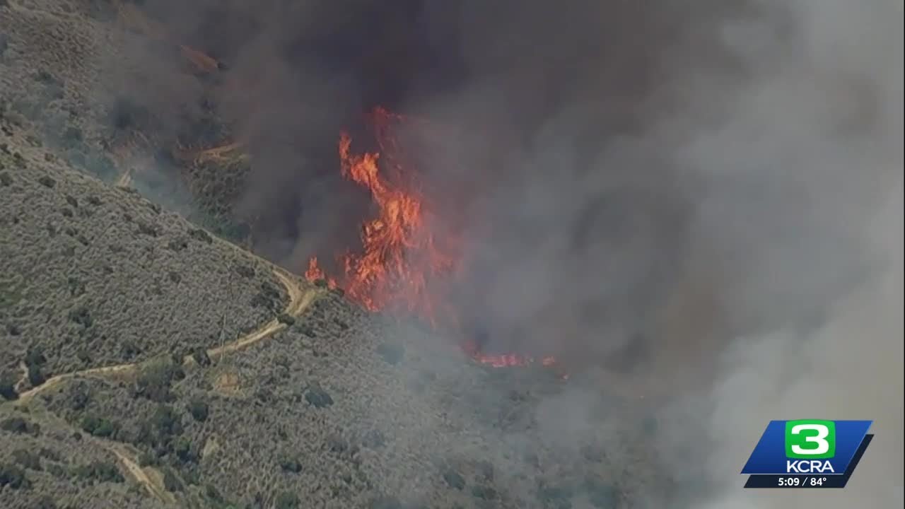 Sandy Fire: 720 acres burned, evacuations ordered