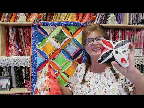 EASY CATHEDRAL WINDOWS CUSHION COVER TUTORIAL + winner of my Pincushions!
