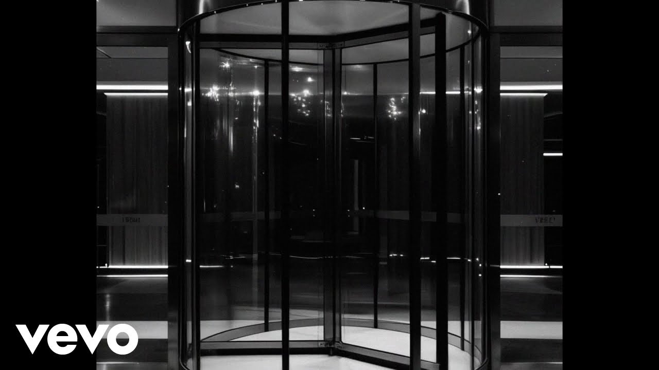 Young Miko - El intro (Visualizer)