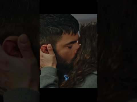 I am jealous 🔥😍 #adimfarah #enginakyürek #demetözdemir #fahir #series #yalıçapkını #series #india