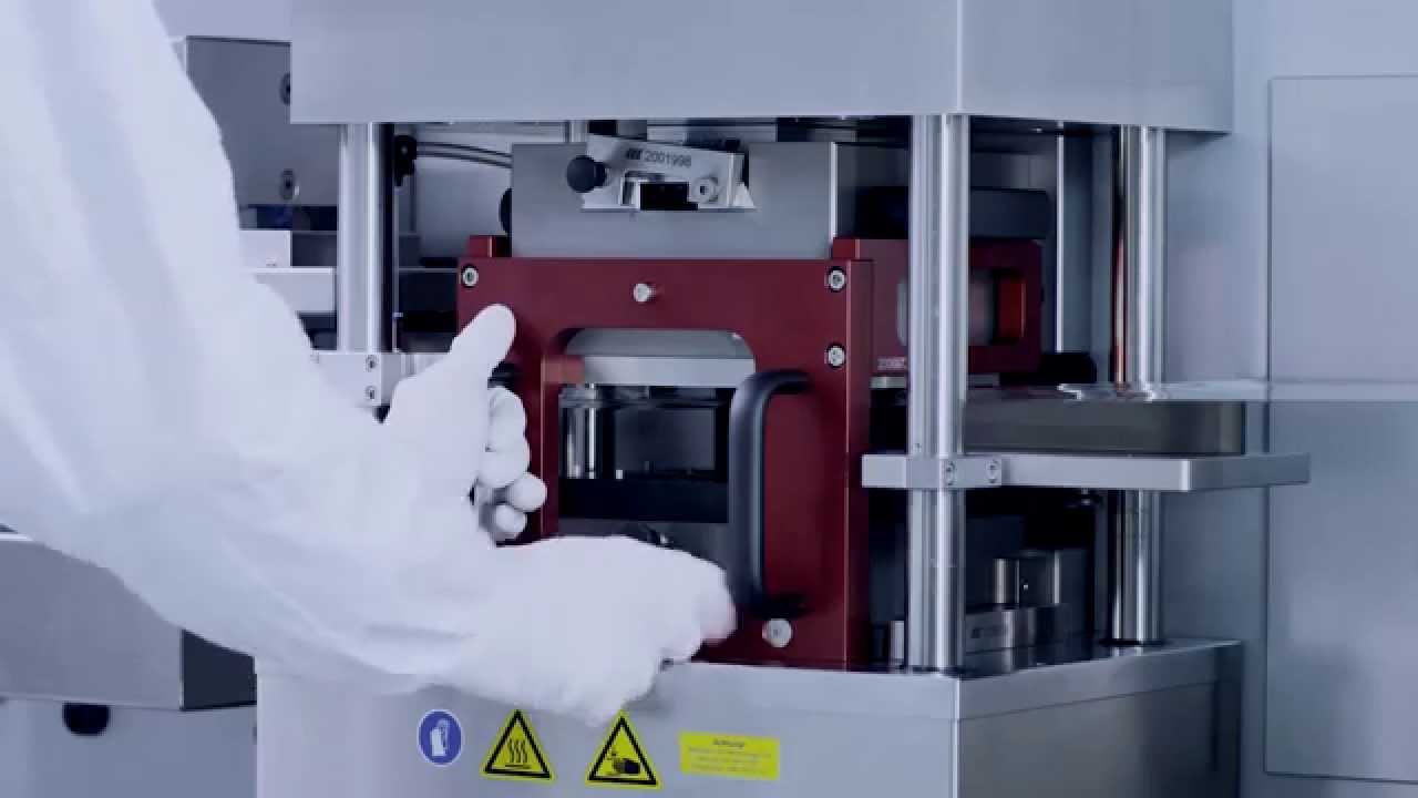 Blister machine R760 by Rohrer: Format and Tool change