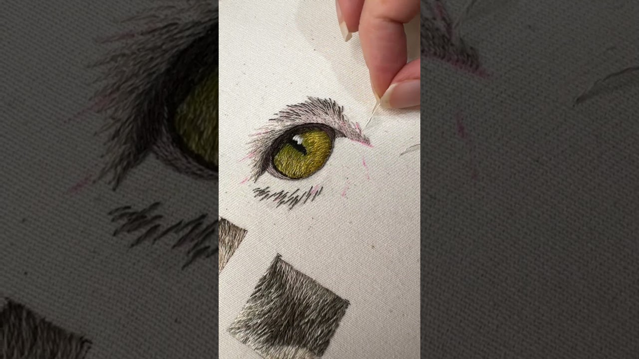 Progress on my cat's embroidered portrait #silkshading #needlepainting #petportraitembroidery
