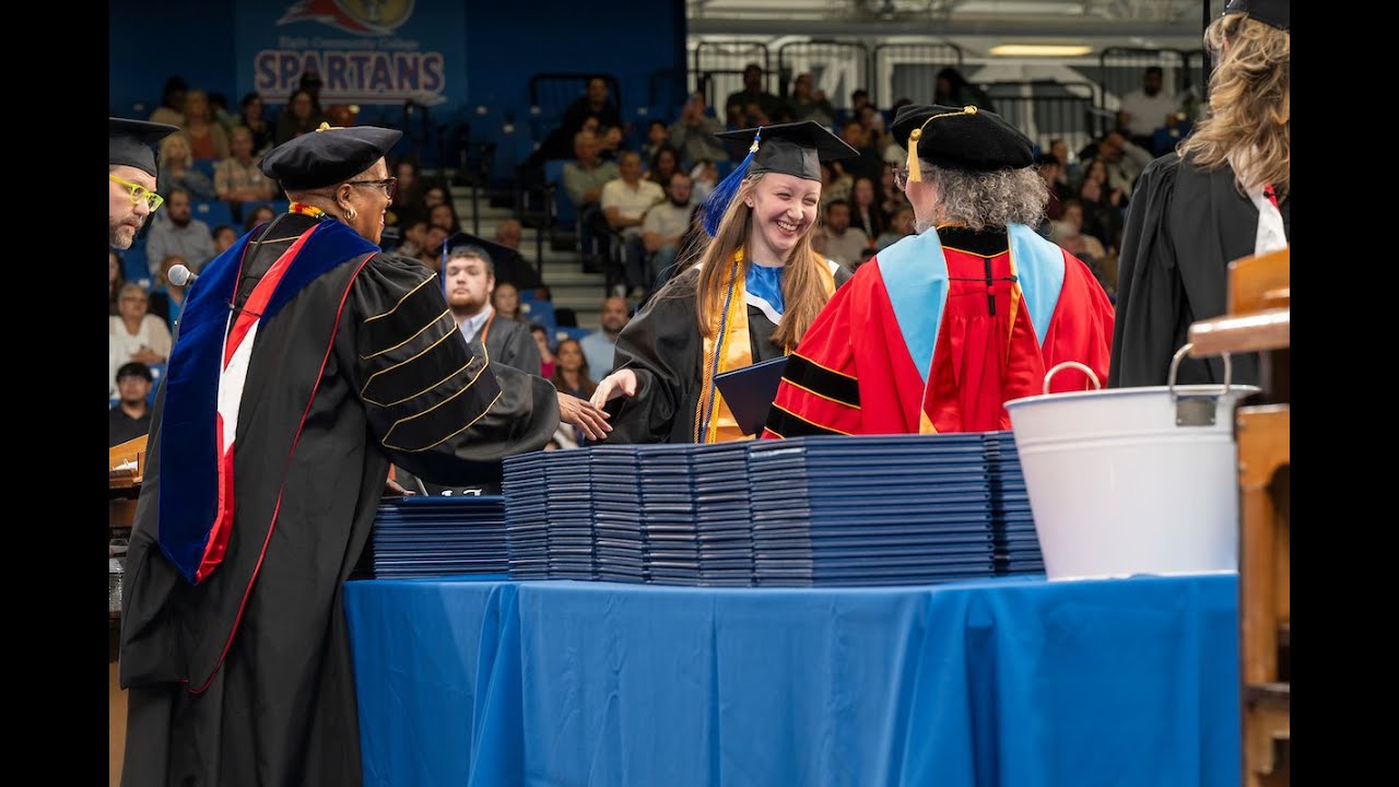 Fall 2025 University Transfer Degree Commencement Ceremony