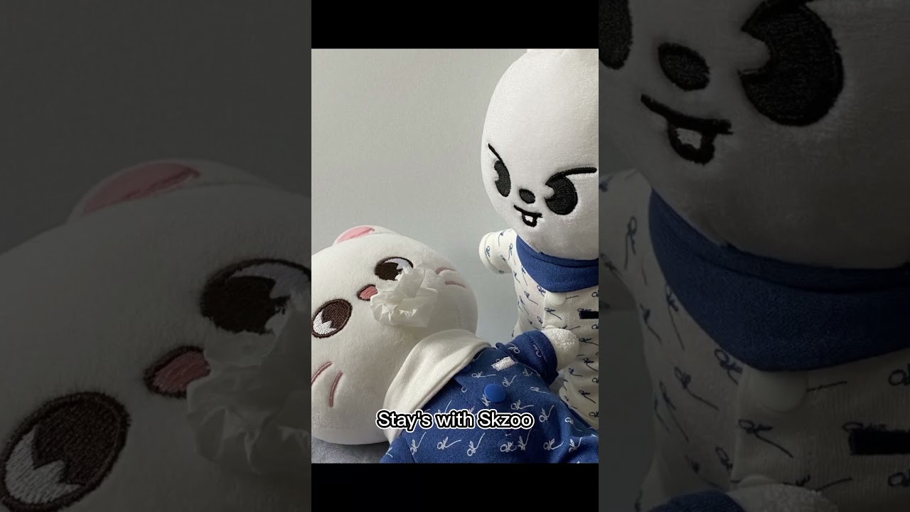 Army's With BT21 VS Stay's with Skzoo 😂 ‎@BTS@StrayKids #bt21 #skzoo #kpop #shorts