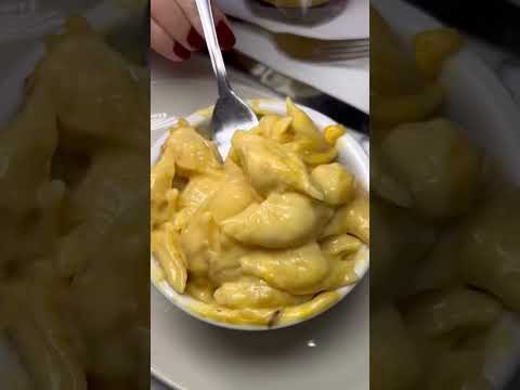 Smoked Gouda Mac & Cheese 📍Hatch ~ Huntington, NY