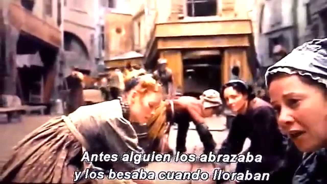 Turning Les Miserables (Subtitulado)