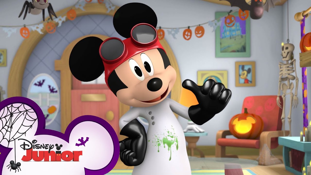 Halloween Costumes 🎃  | Halloween Games | Compilation | Mickey's Trick or Treats | Disney Junior