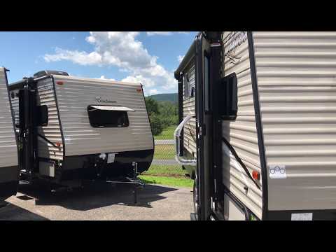 Comparison Clipper 17BH vs 17BHS by Coachmen - w/Paul "The Air Force Guy"