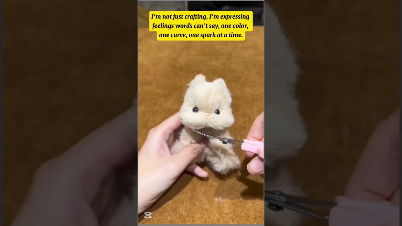 FuzzyTwist Pipe cleaner craft for beginners, how to make rabbit out of cleaner pipe #pipecleanerar