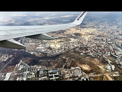 Brno Tuřany airport (BRQ/LKTB) 🇨🇿 take off over the city