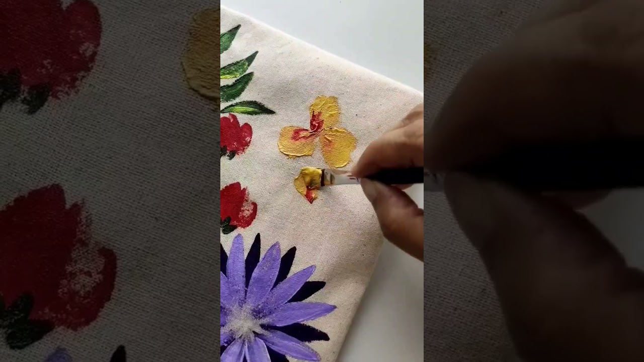 Paint a Tote Bag with me ✨ / Acrylic Painting #youtubeshorts #shorts #acrylicpainting