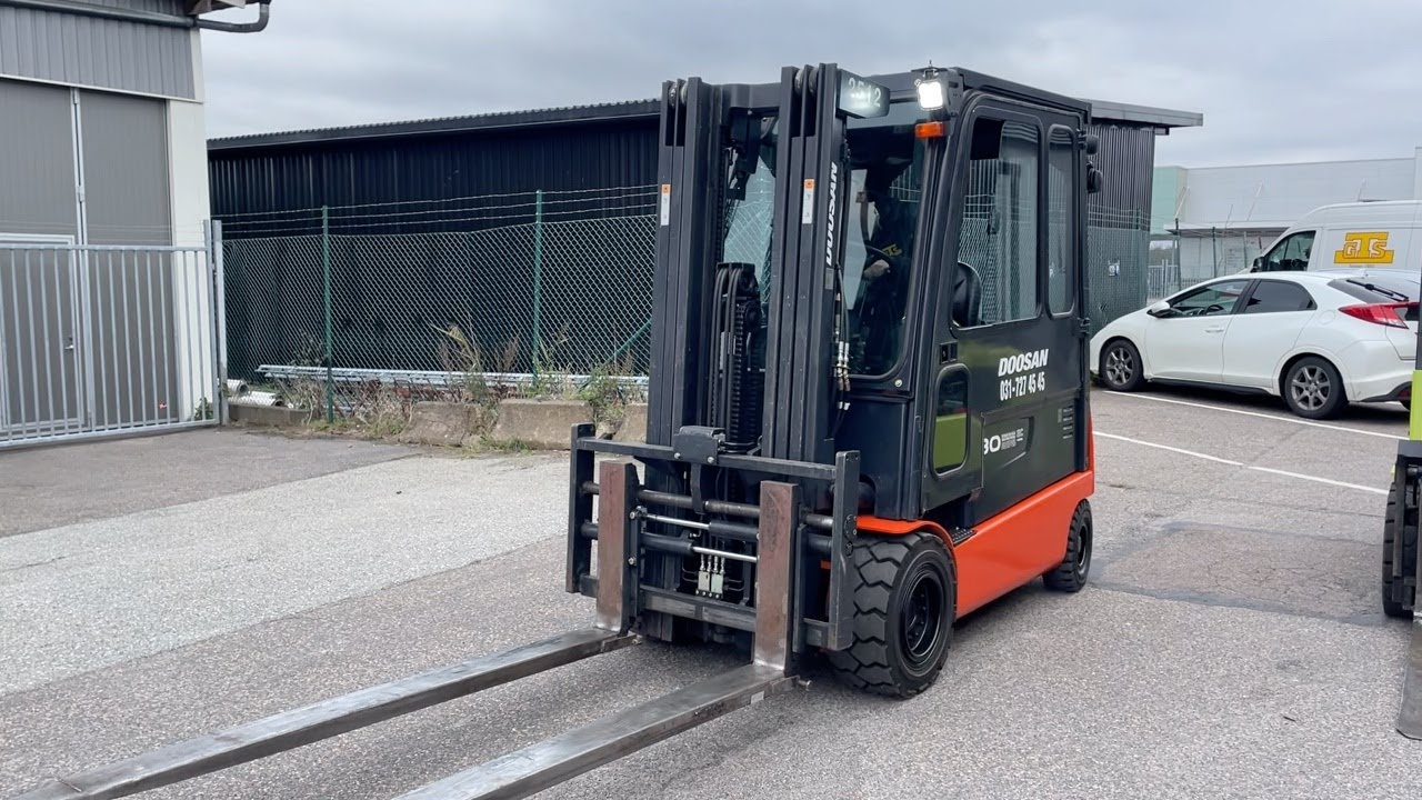 Truck Doosan B30X-5, Göteborg, Klaravik auktioner