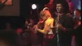 Jocky Wilson dies age 62: Tributes paid to darts legend with toothless ...