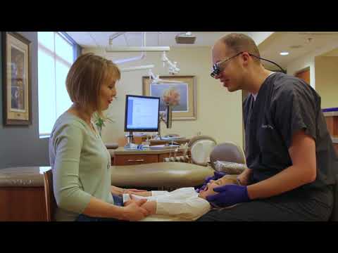 FAQ - When do you recommend a child first visit the dentist? | Castle Rock Smiles