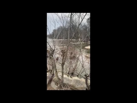 Rocks at Texas Beach in James River