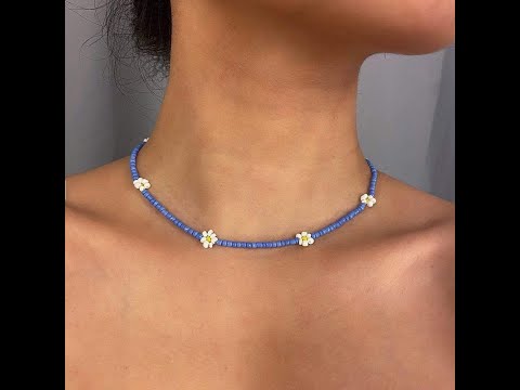Dainty Seed Beaded Floral Daisy Choker Necklace