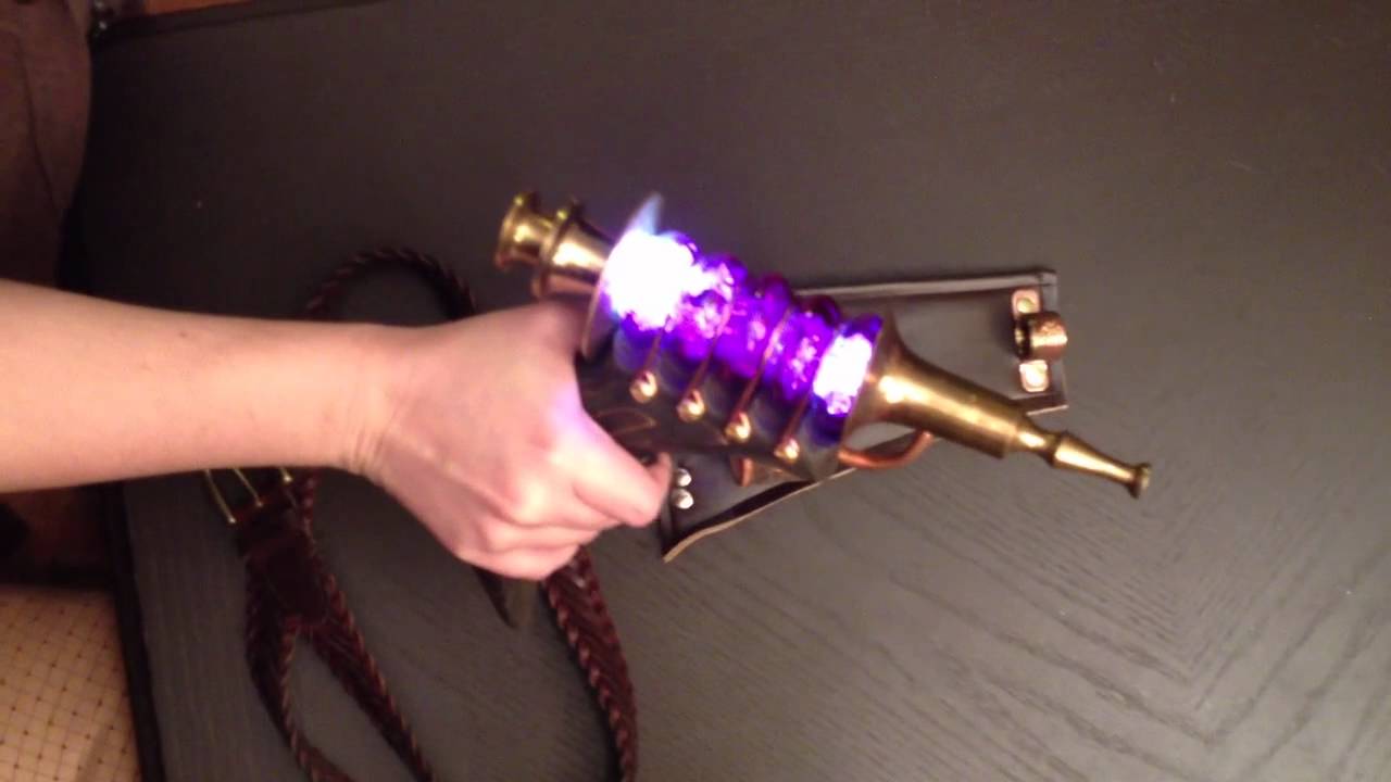 Light Up Steampunk Ray Gun