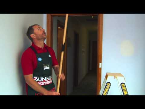 How To Test A Smoke Alarm - DIY At Bunnings