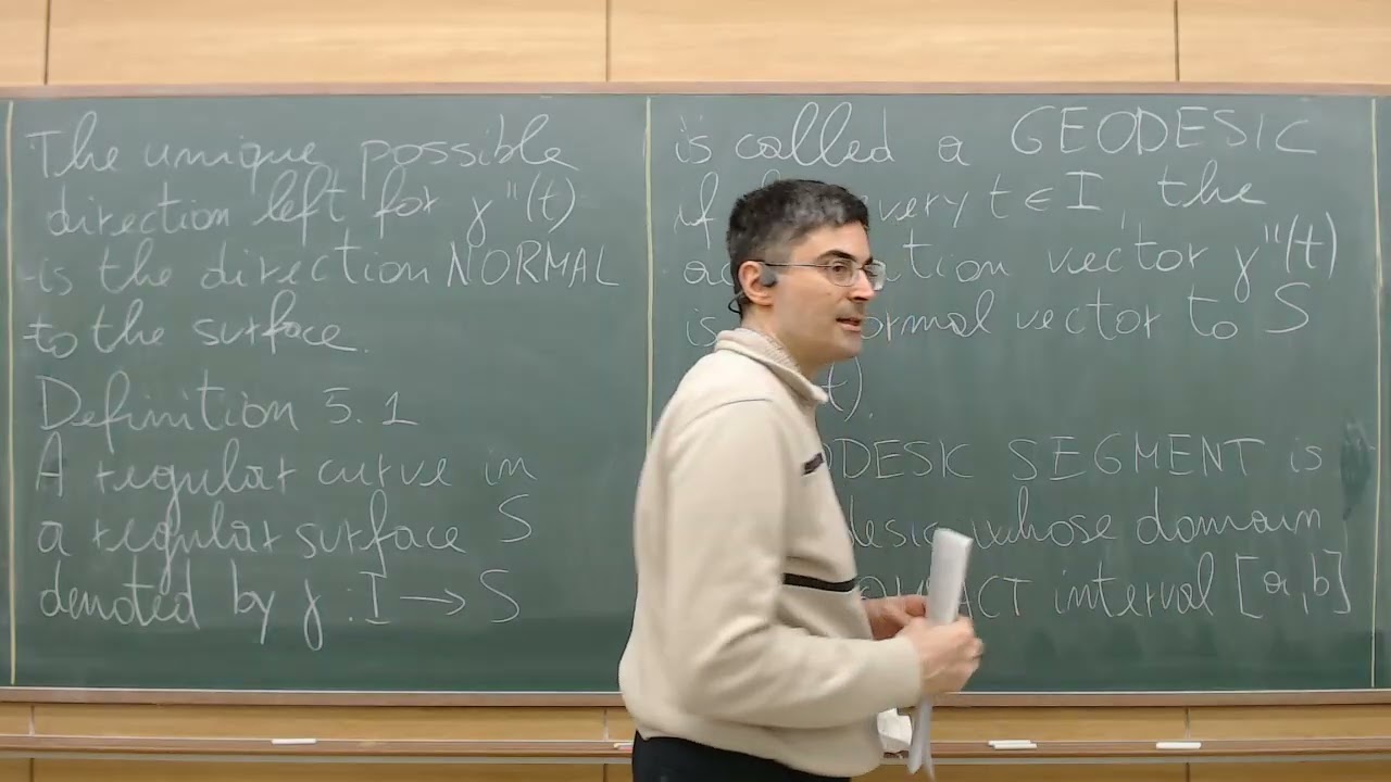 Basic Differential Geometry, Curves and Surfaces, Lecture 21